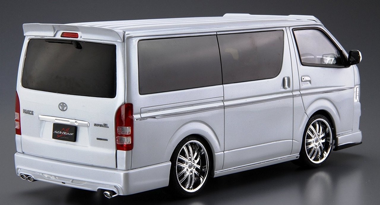 Купить сборную модель Aoshima 0314 Silk Blaze TRH200V Hiace VerIII `10 ...