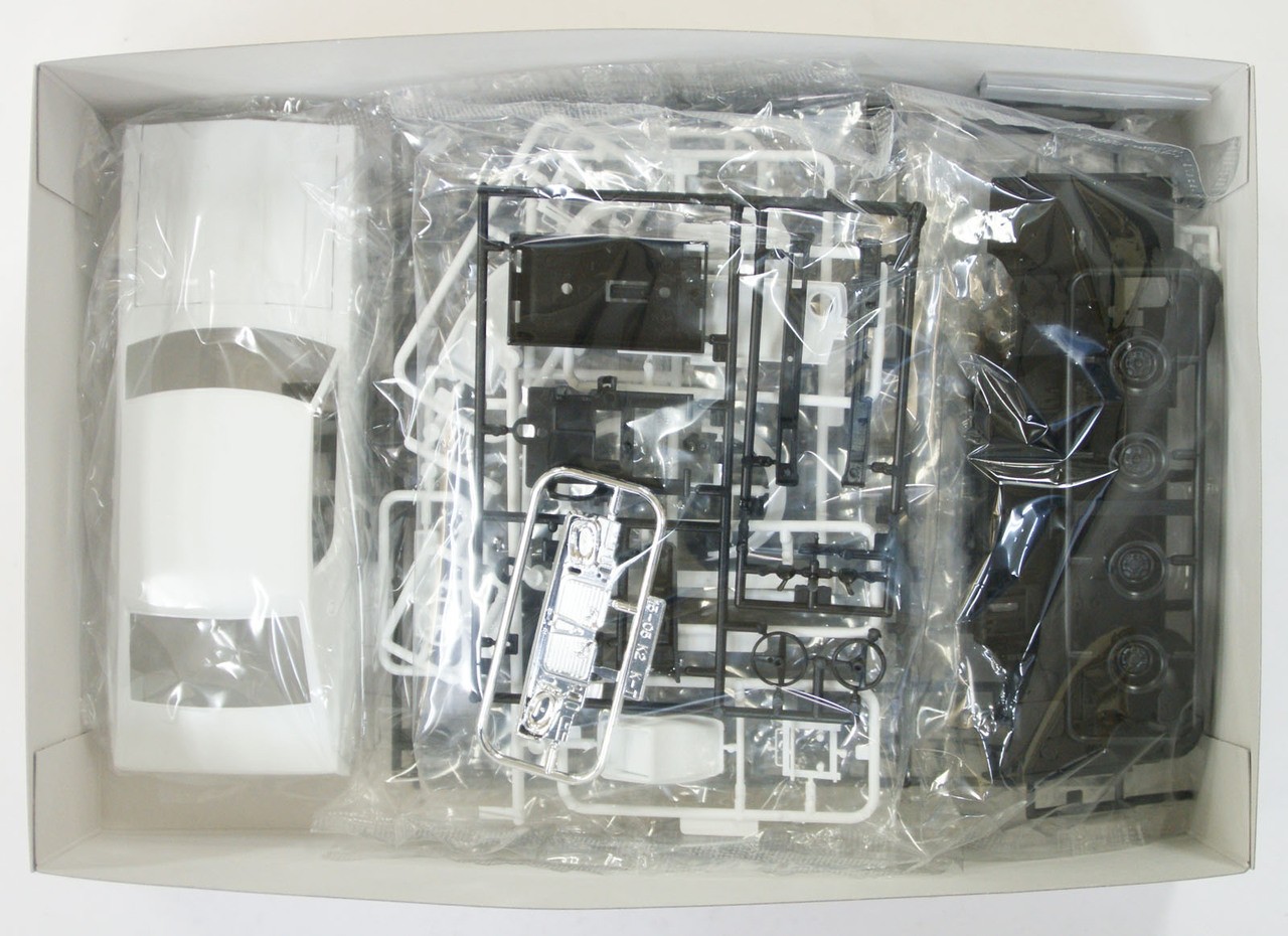 Купить сборную модель Aoshima 0394 LB Works Skyline C110 2Dr 2014 Ver ...