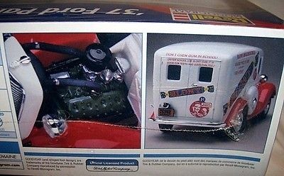 Купить сборную модель Revell 4930 `37 Ford Panel Delivery в масштабе 1/24