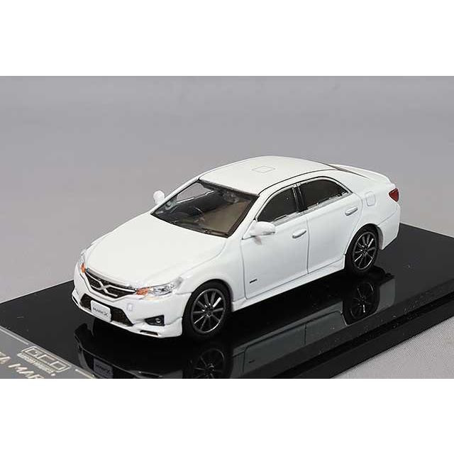 Купить копийную модель GCD Toyota Mark X (White) в масштабе 1/64