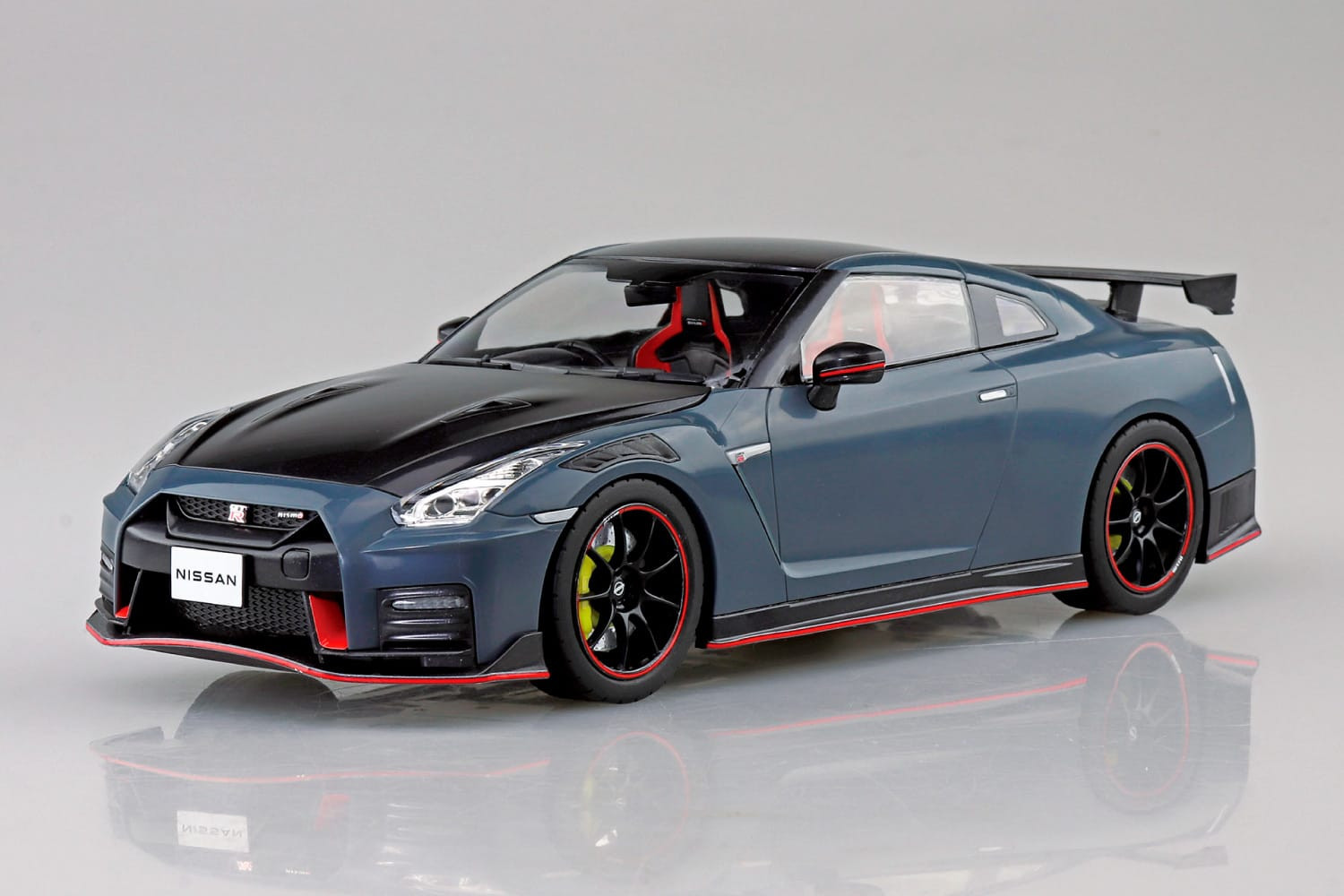 Купить сборную модель Aoshima 065938 R35 NISSAN GT-R NISMO Special ...